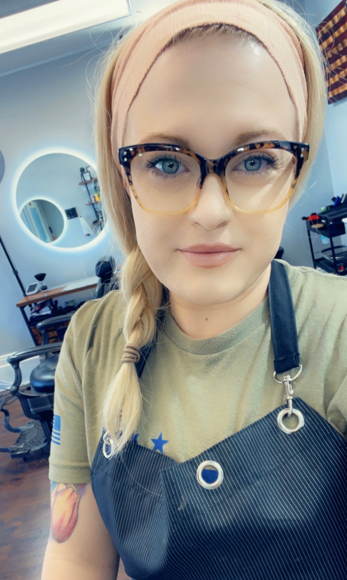 Natalie Barber's Instagram, Twitter & Facebook on IDCrawl